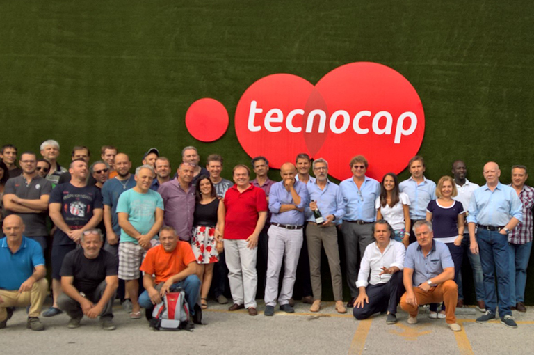 Aerosol Cans Production - Tecnocap Group metal closures and aerosol